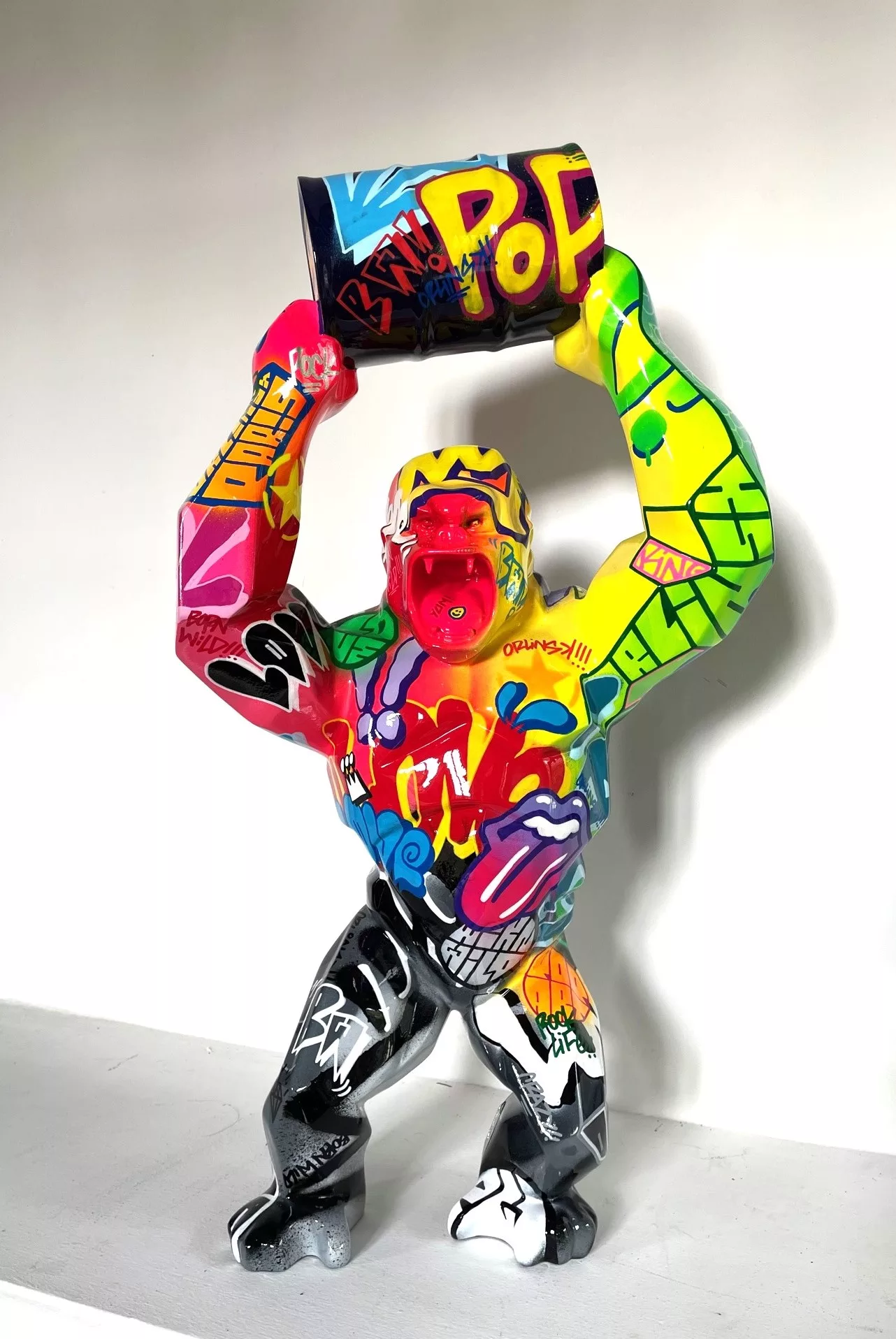 Kong baril taggé - Galerie Barrou Planquart